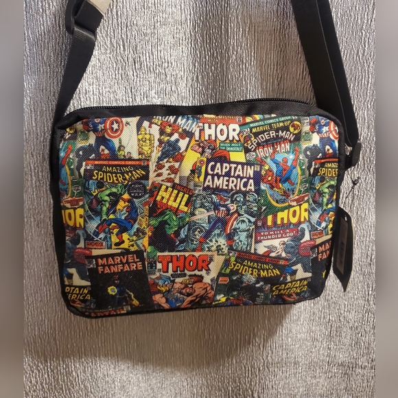 Marvel | Bags | Marvel Unisex Crossbody Bag With Comic Print | Poshmark